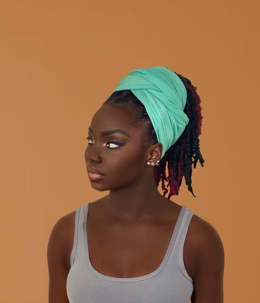 Embrace – Her Wrapture